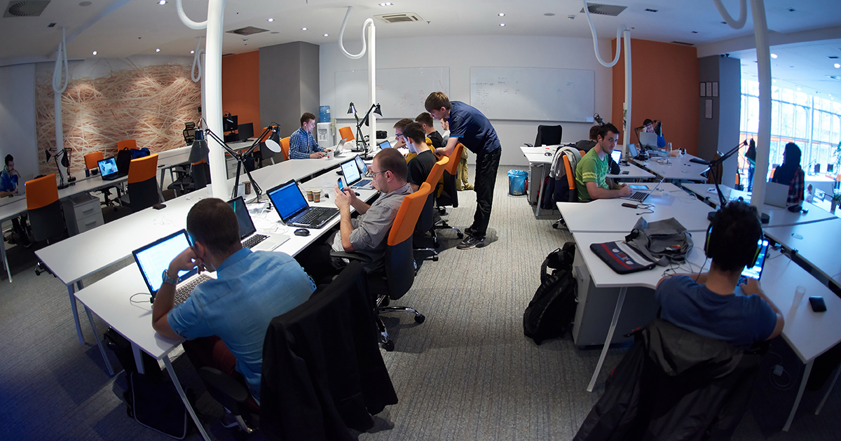 Pomoc techniczna | 24/7/365 | NSIX